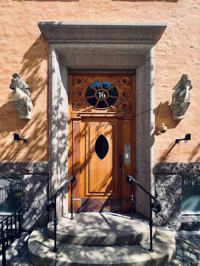 HOUSE OF SWEDISH GRACEYour ultimate destination and gateway to explore ...